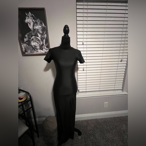 SKIMS | Dresses | Nwt Skims Sexy Shimmer Short Sleeve Dress | Poshmark